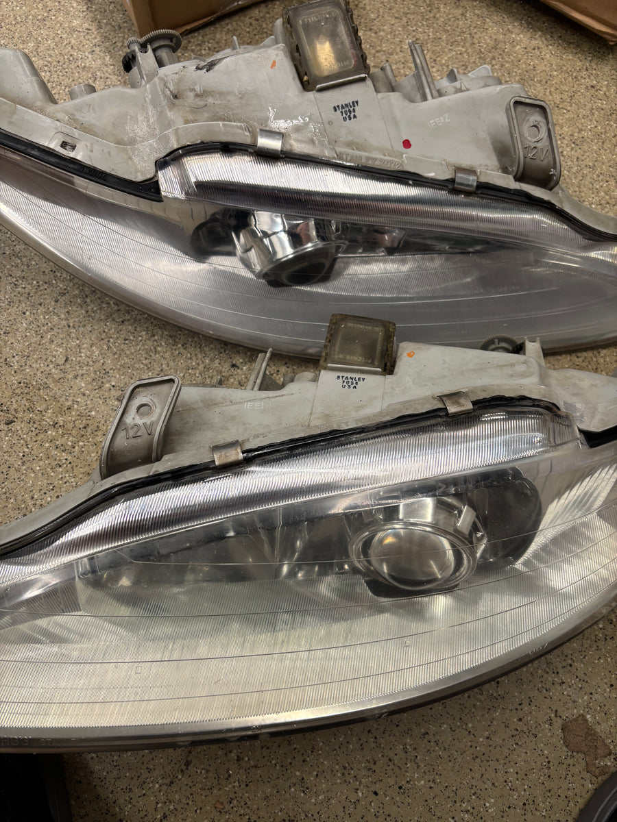 2ga 95-96 Eclipse Eagle Talon Retrofit Projector Headlights – Rix Racing